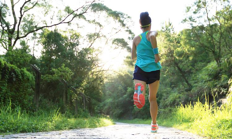What is Fartlek Training? Benefits, Types and Disadvantages